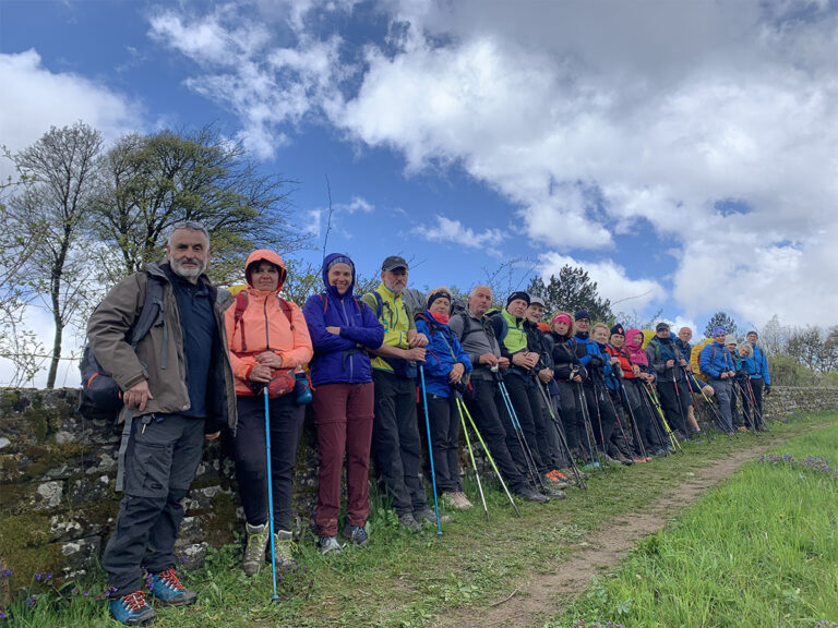 Don Massimo De Franceschi. «Il cammino? È il mio modo per cercare di ...