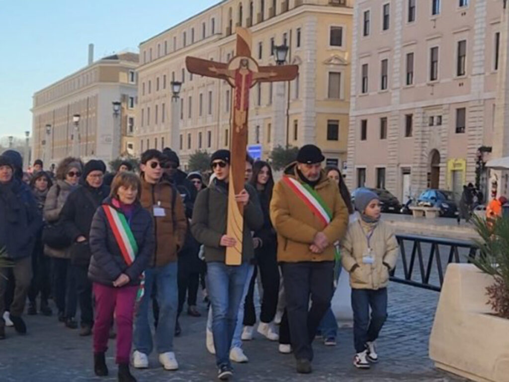 Giubileo 2025: Roma, “più di mezzo milione di pellegrini ha già varcato ...