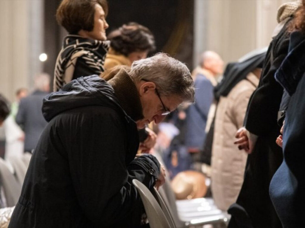 La lavanda dei piedi e la Cena: i due volti del Giovedì santo - La ...